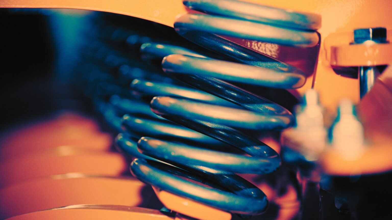 What are the 3 Types of Suspension Systems? - Technische veren ...